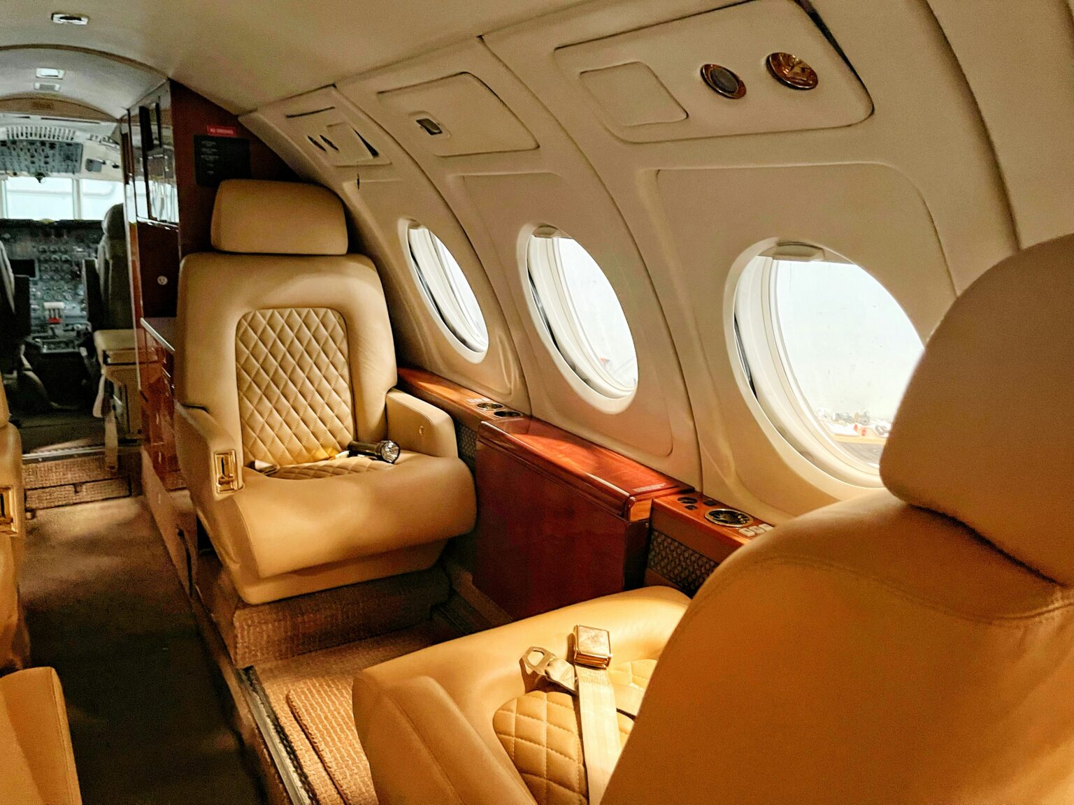 How to Be More Comfortable on a Plane | Travel Sentry