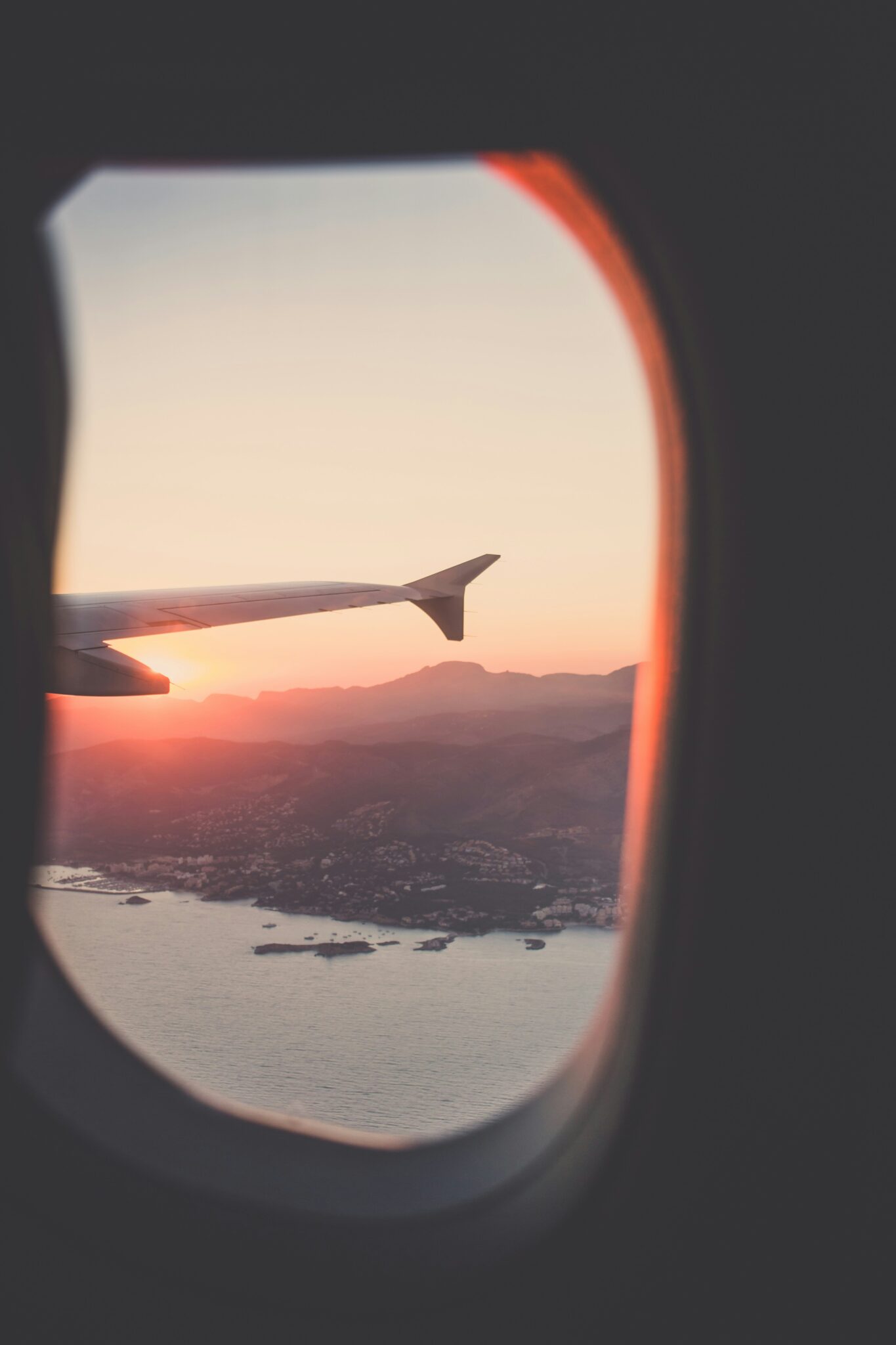 Our Ultimate Pre-Flight Checklist | Travel Sentry